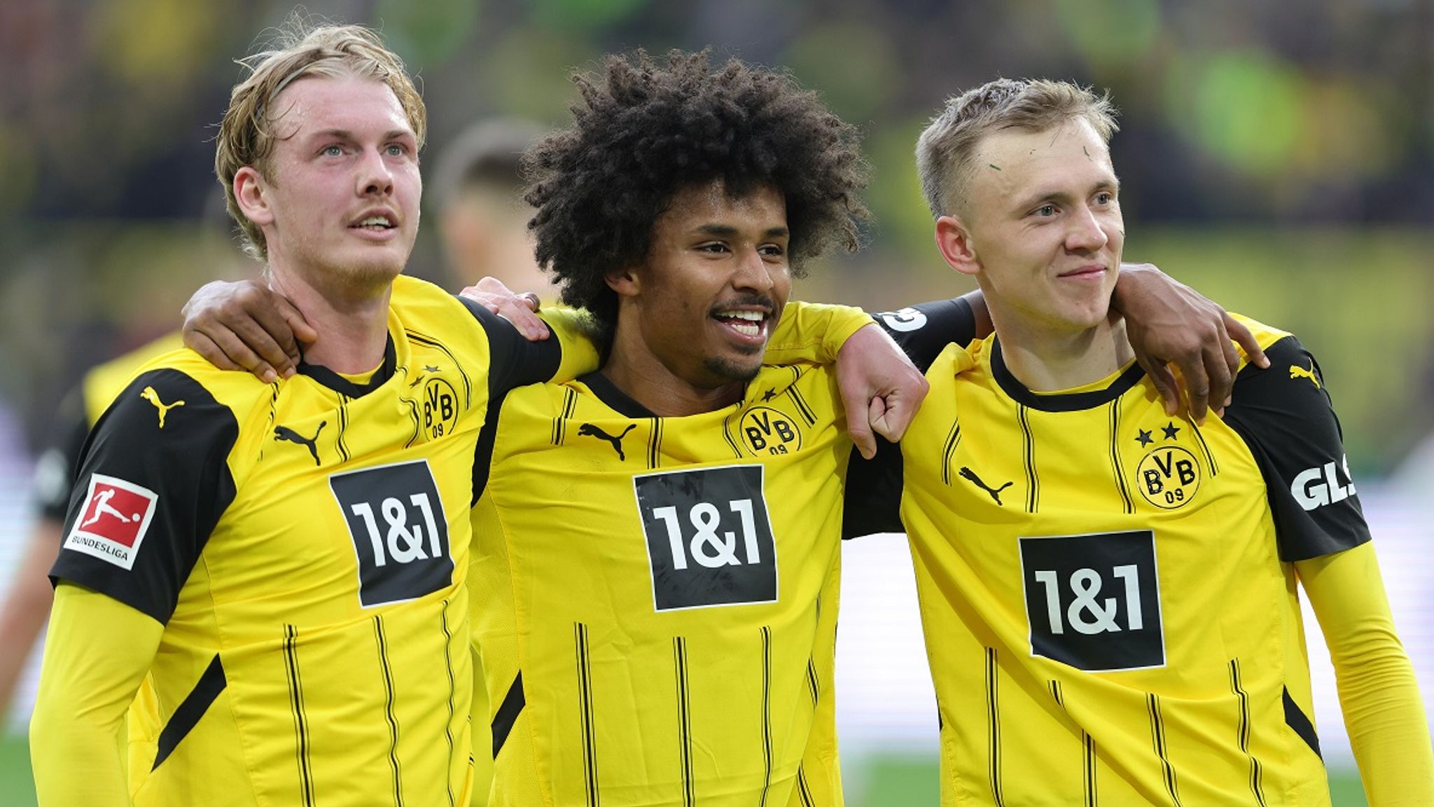 Maximilian Beier zurück im Training von Borussia Dortmund | Fußball ...