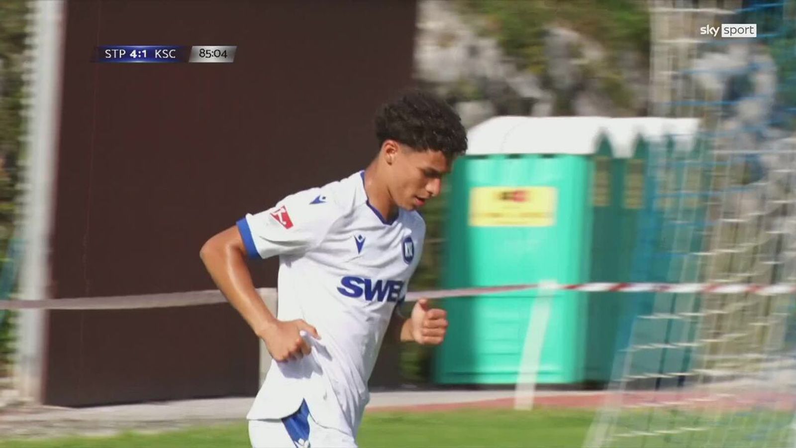 St. Pauli 4:1 KARLSRUHE | Ben Farhat lässt den KSC erstmals jubeln (85. Min.) | In-Match Video ...
