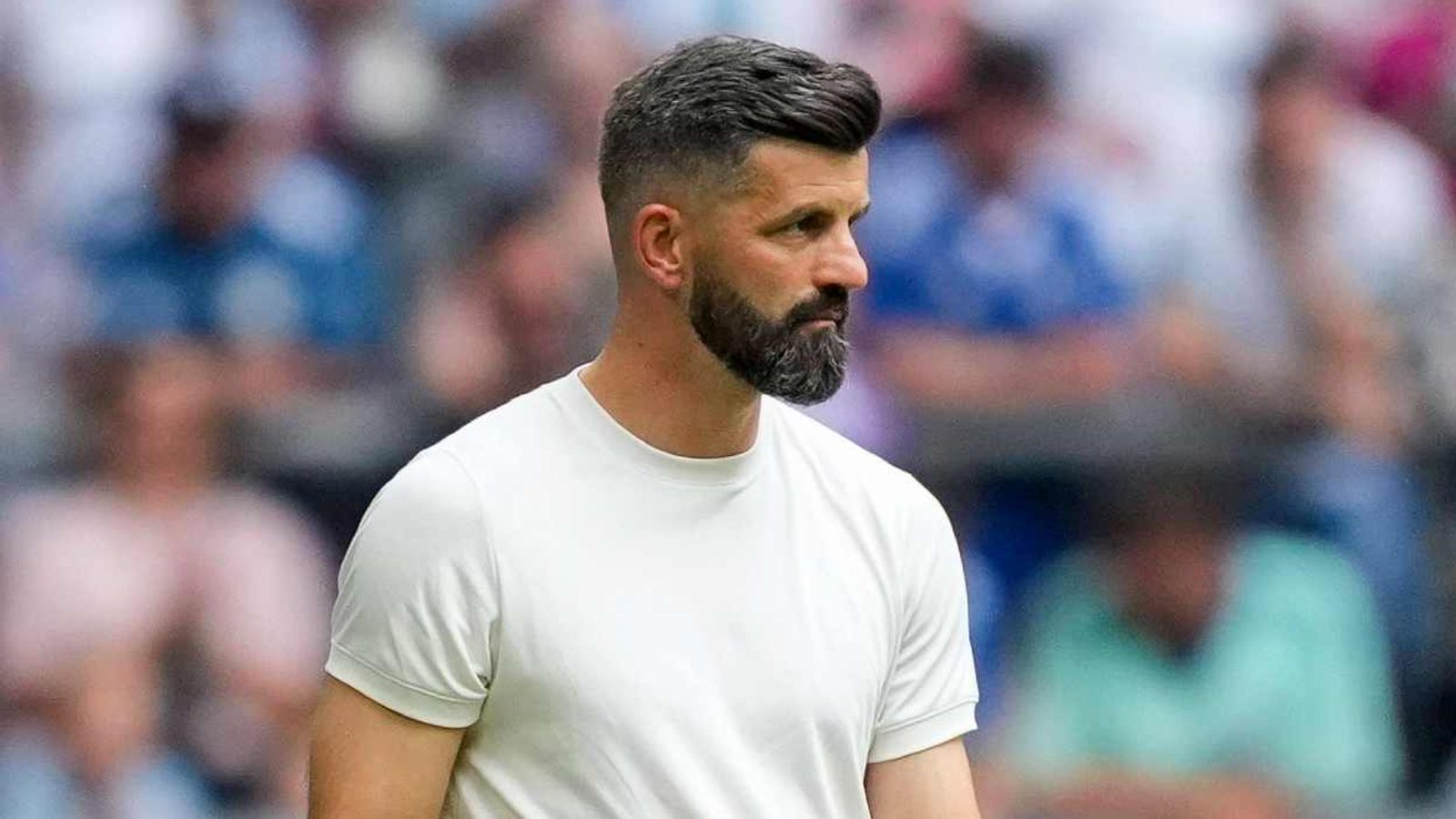 Miron Muslic brennt auf Saisonstart mit Schalke 04 | Fußball News | Sky ...