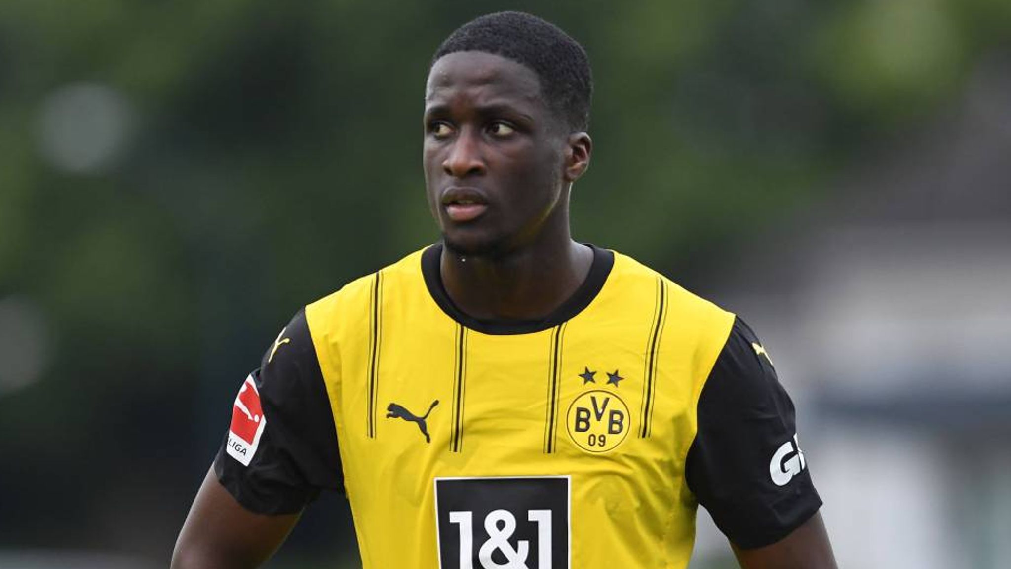 Soumaila Coulibaly vor Wechsel von Dortmund zu Racing Straßburg ...