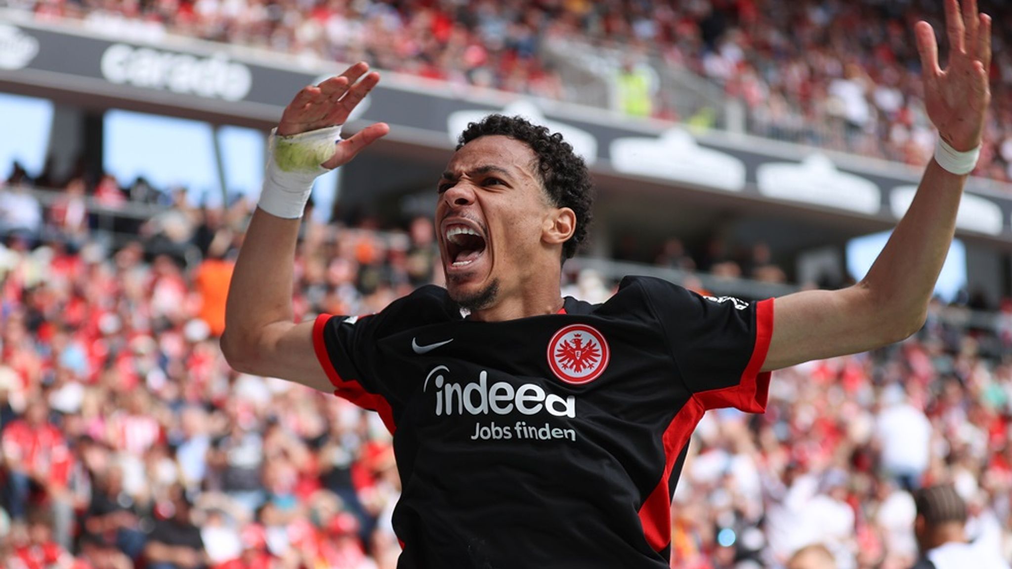 Einigung! SGE-Star Ekitike von Eintracht Frankfurt vor Wechsel zum FC ...