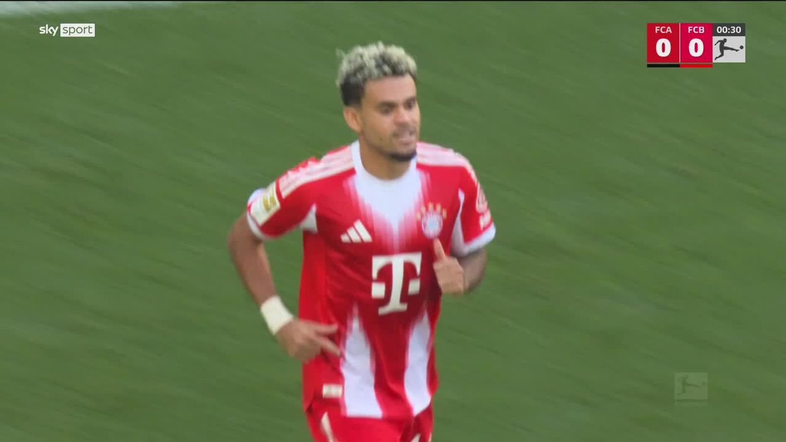 CHANCE FC BAYERN | Der muss doch rein! Luis Diaz mit der Riesen-Chance ...