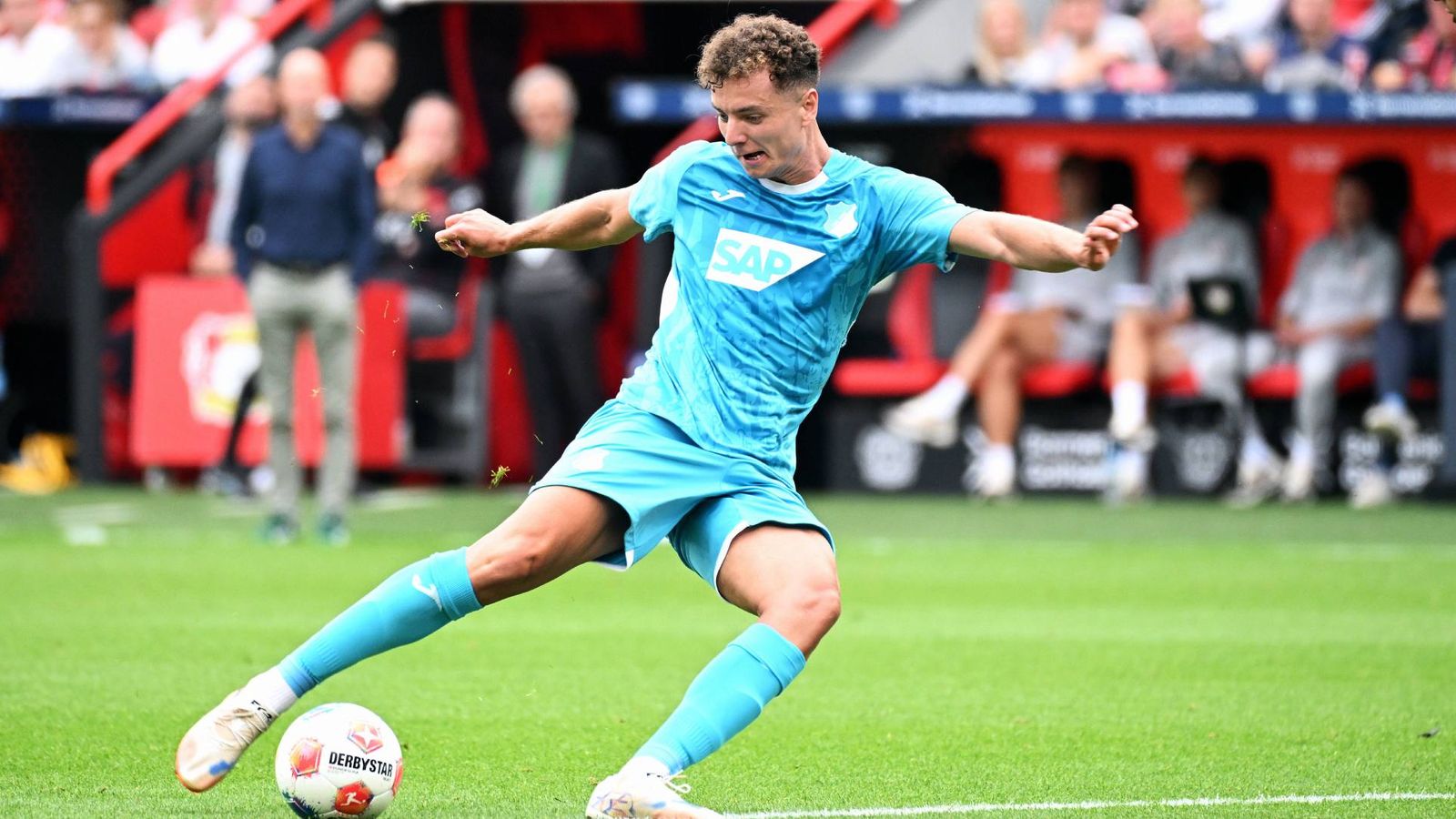 Hoffenheims neuer Shootingstar Fisnik Asllani sorgt für Furore ...