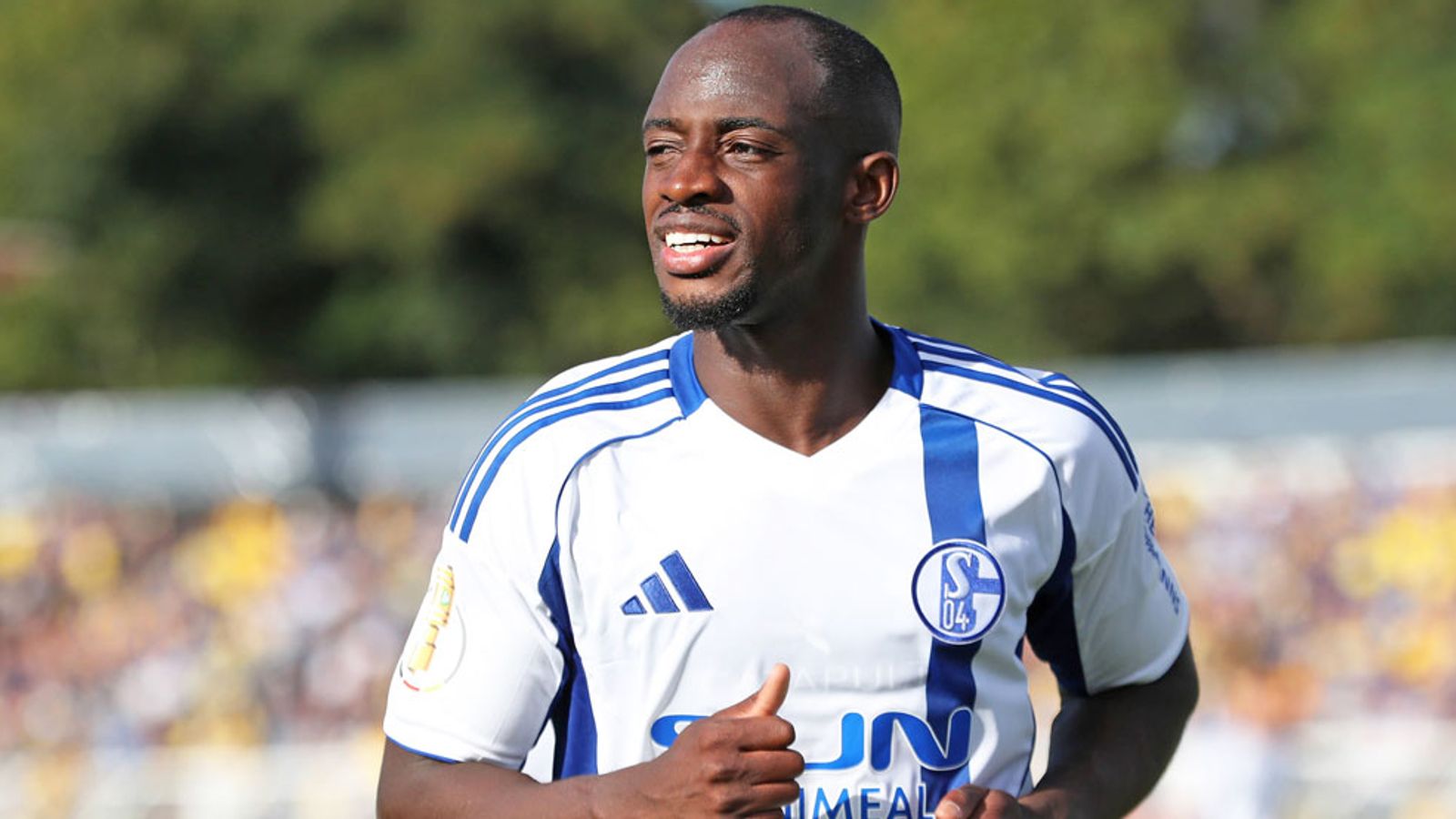 Christopher Antwi-Adjei vom FC Schalke 04 erstattet Anzeige nach ...