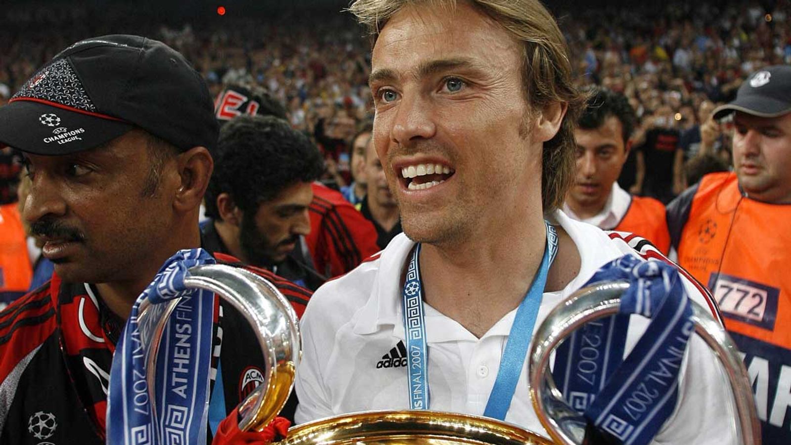 Aus der Champions League in die 2. Bundesliga - so tickt Roko Simic vom ...