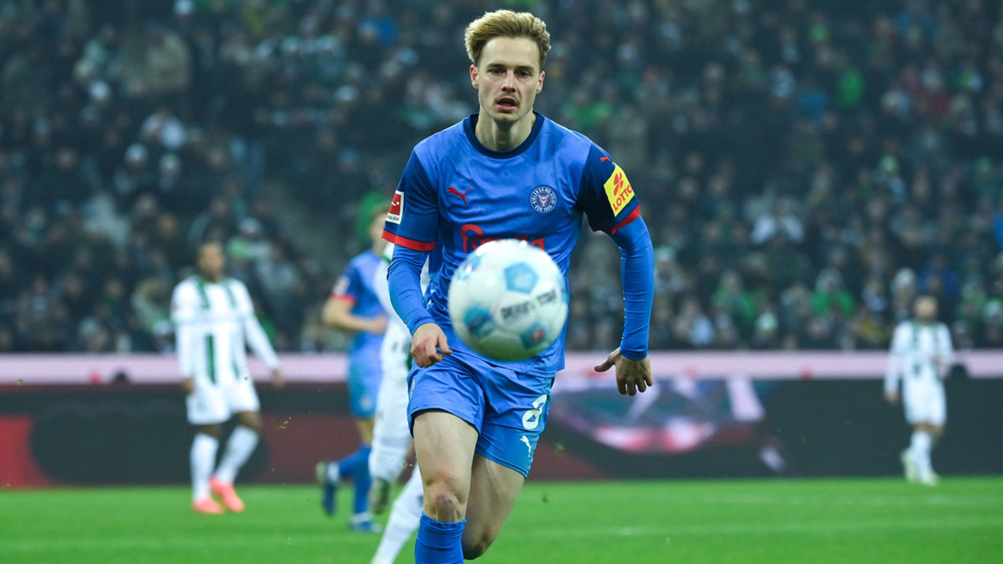 FC Schalke 04 vor Verpflichtung von Finn Porath von Holstein Kiel ...