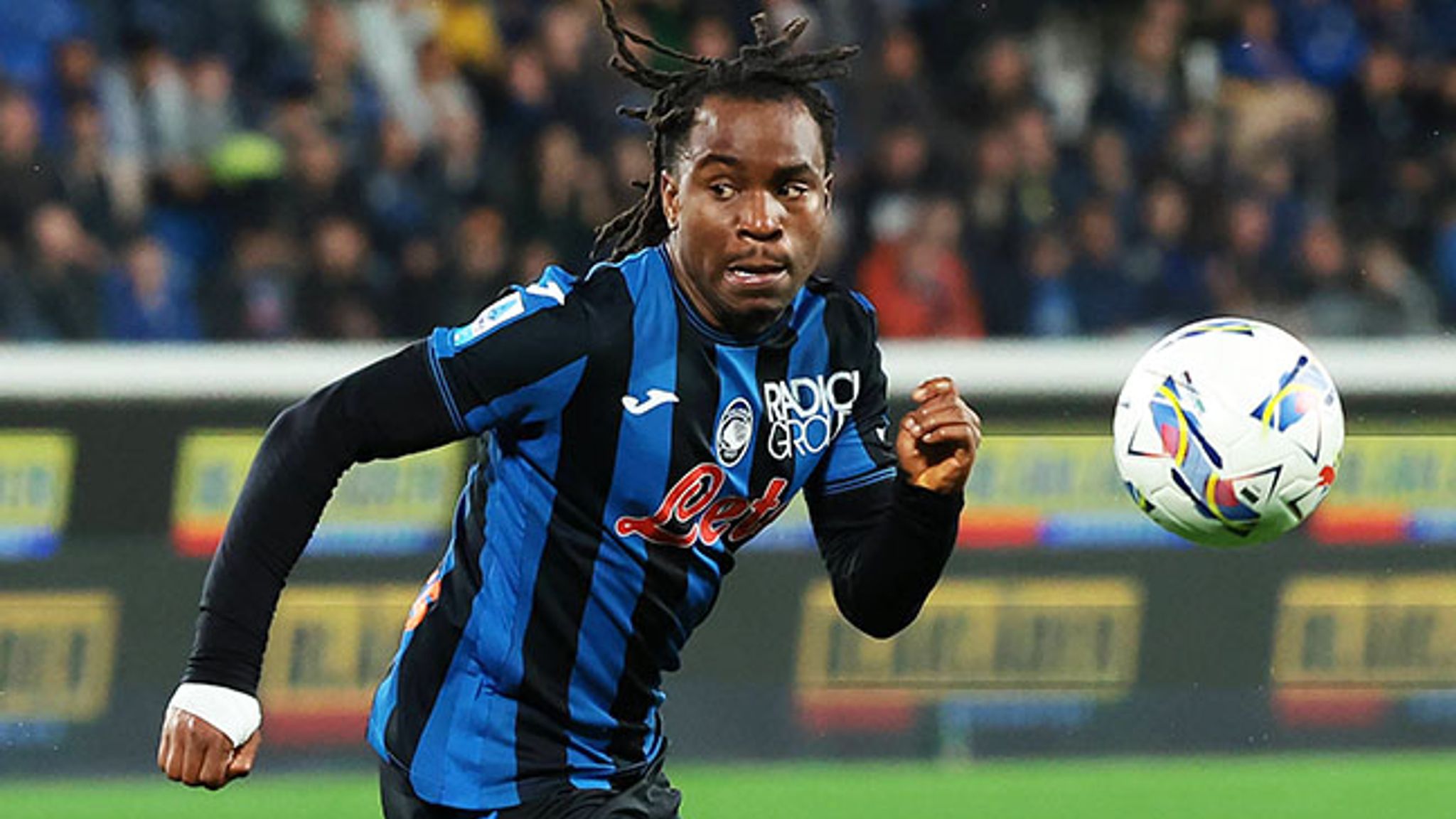 FC Bayern will Bayer-Schreck Ademola Lookman von Atalanta Bergamo | Transfer Centre News | Sky Sport