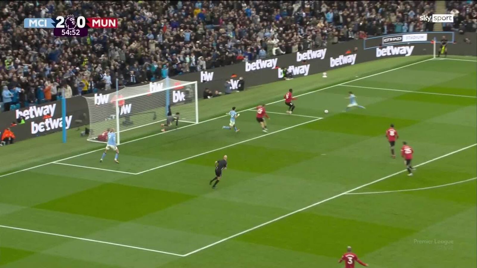 CHANCE MAN CITY | Um ein Haar der Doppelschlag von Haaland (58. Min.) | In-Match Video Premier ...