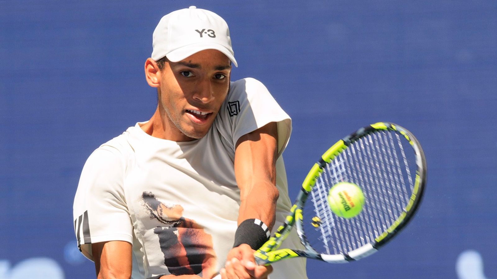 Zverev-Bezwinger Auger-Aliassime steht im Halbfinale der US Open | Tennis News | Sky Sport