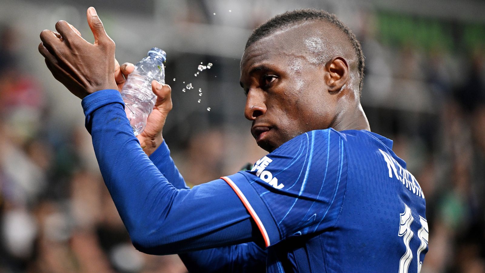 FC Bayern München erzielt Einigung mit Chelsea & holt Nicolas Jackson | Transfer Centre News ...