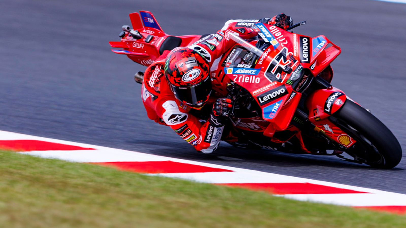 Francesco Bagnaia gewinnt Japan-Sprint der MotoGP vor Marc Marquez | MOTO GP News | Sky Sport