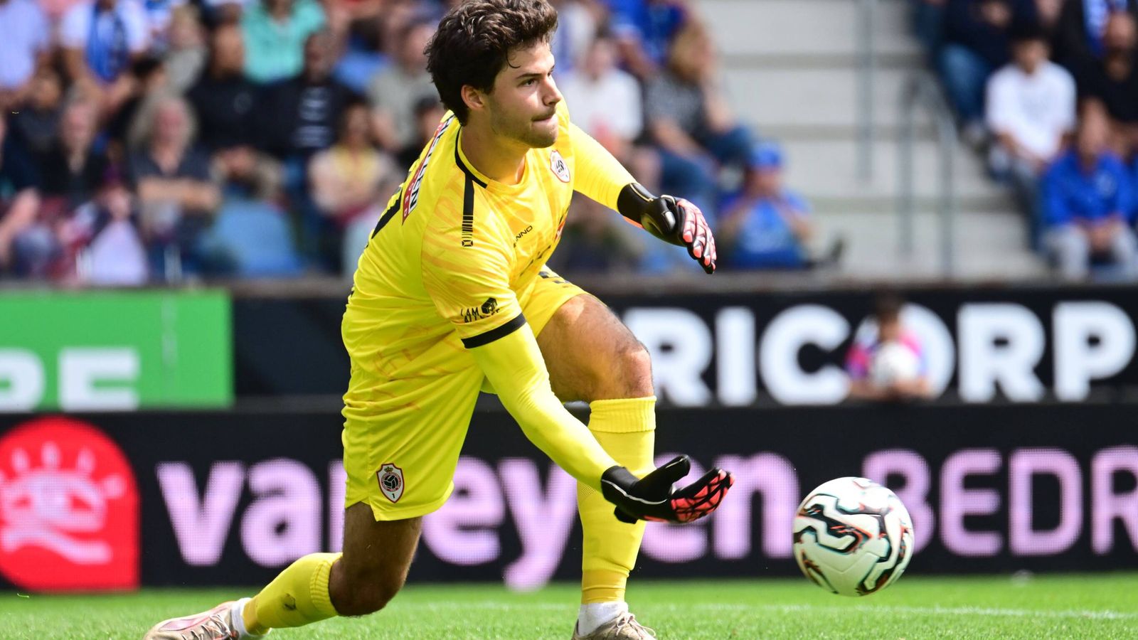 Nicolas Jackson wechselt vom FC Chelsea zum FC Bayern | Transfer Centre News | Sky Sport