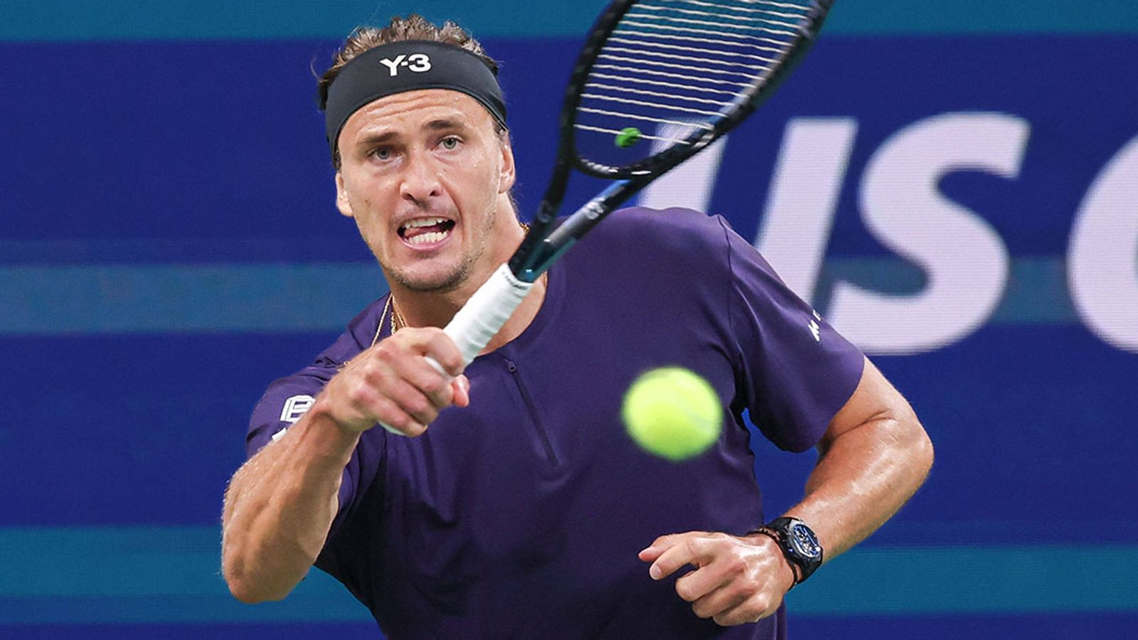 Alexander Zverev zittert sich in Peking gegen Corentin Moutet ins Viertelfinale | Tennis News ...