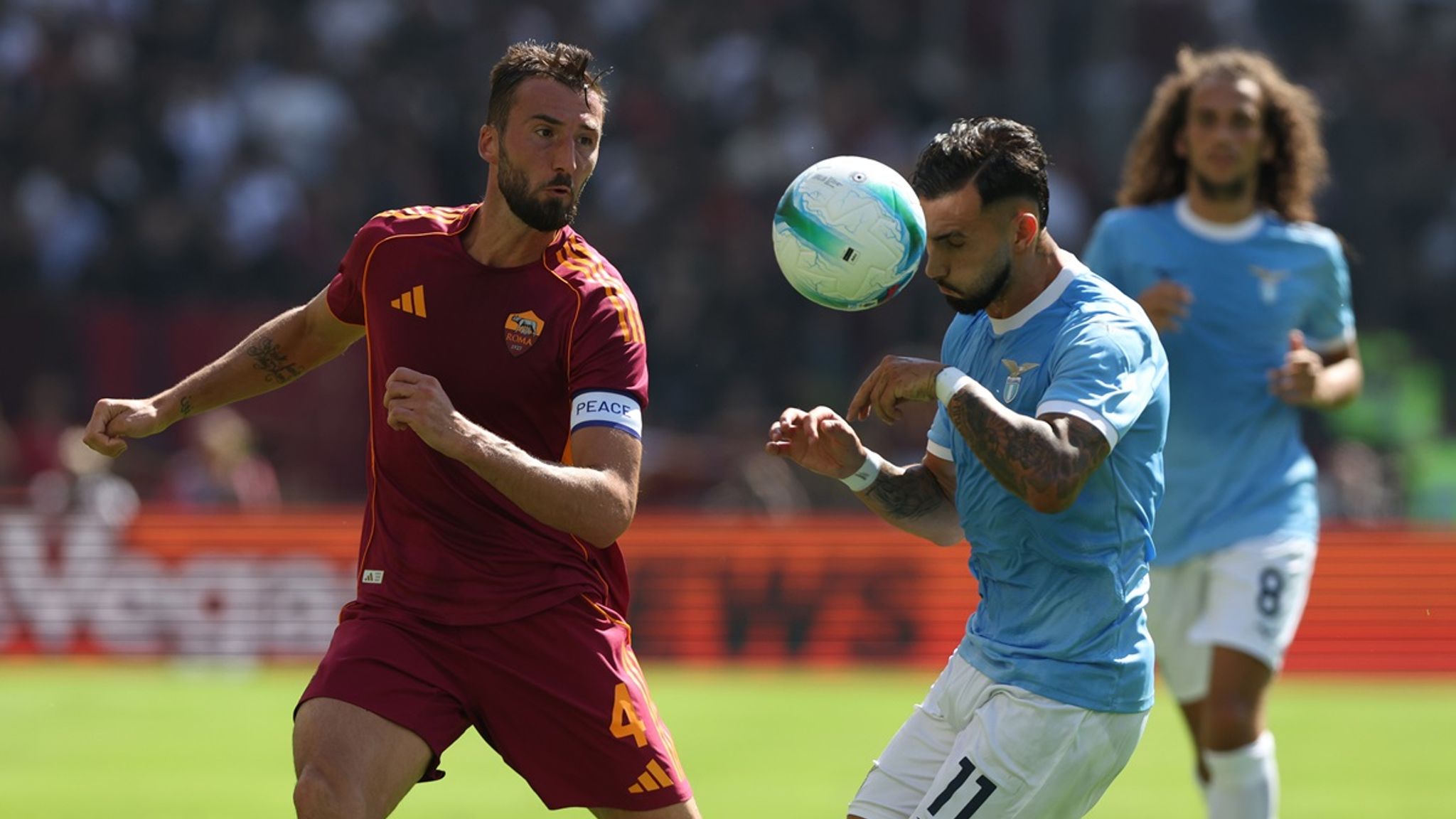 Die AS Rom gewinnt in der Serie A gegen Lazio Rom | Fußball News | Sky ...