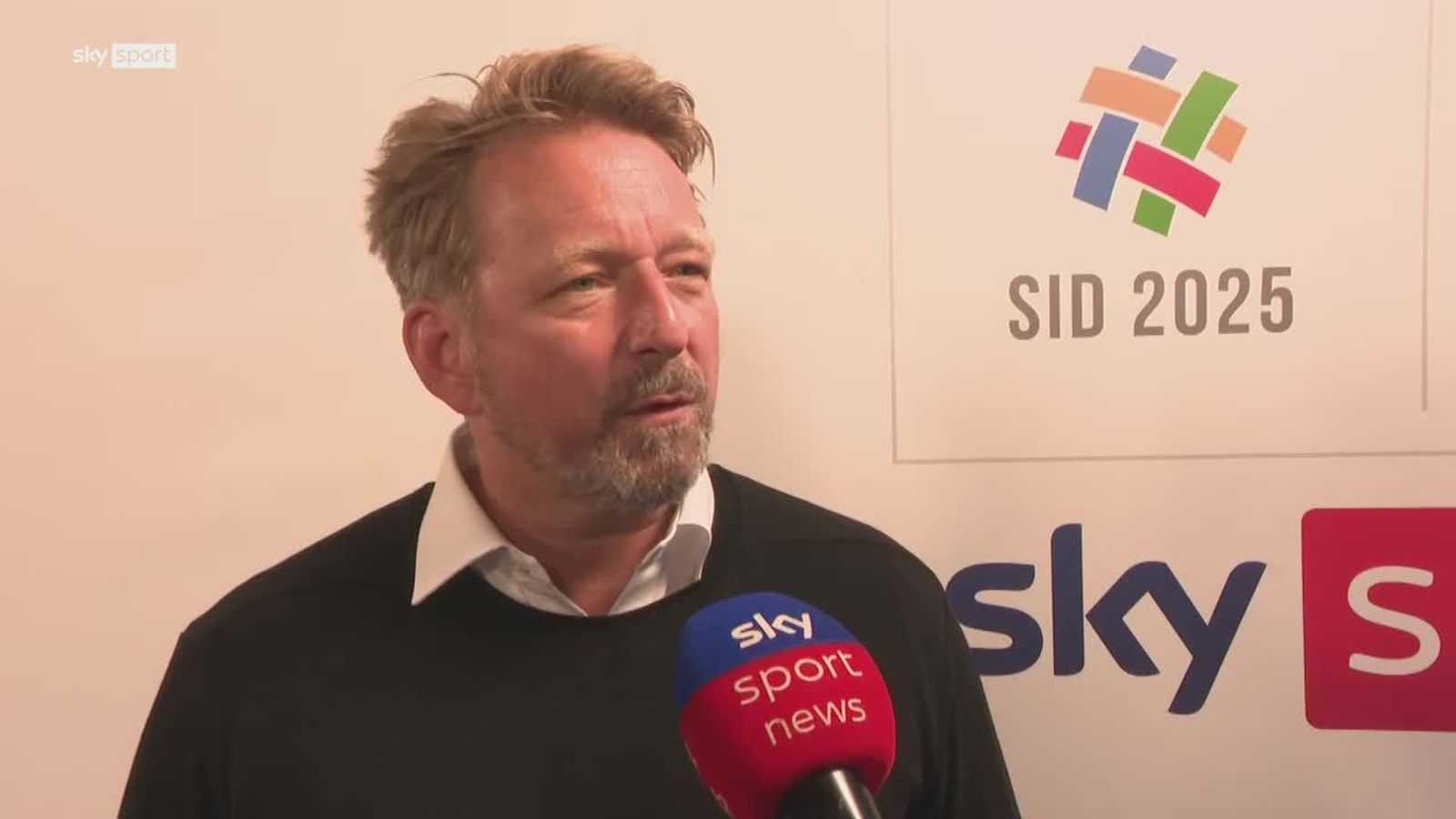 "Klare Herausforderer-Rolle" - Mislintat über BVB in der Bundesliga ...