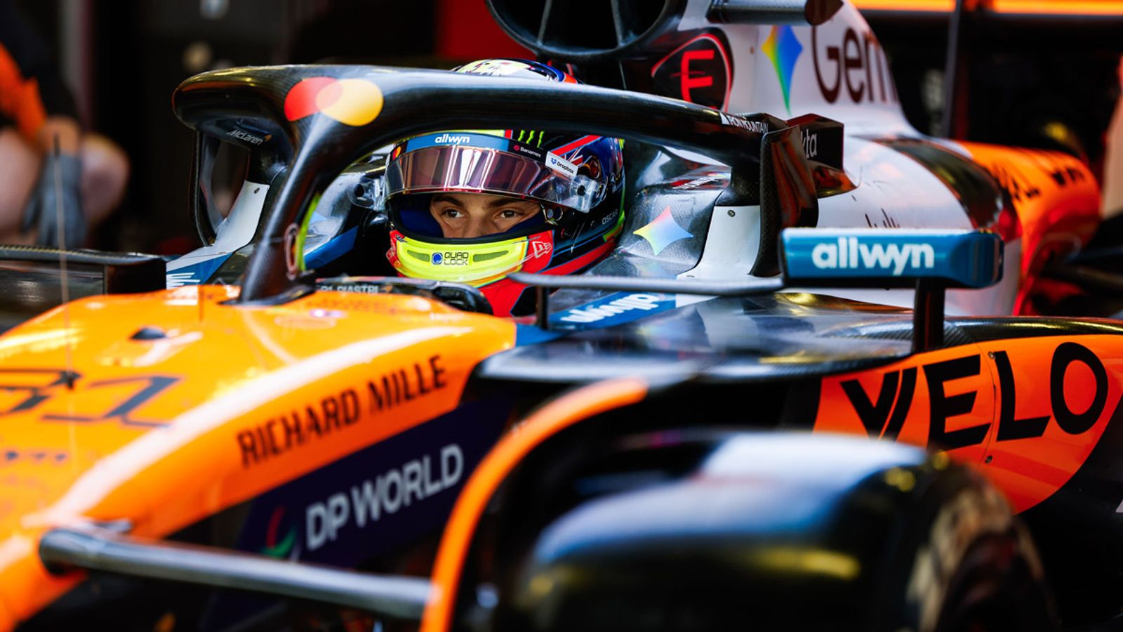 Trotz Pause von Verstappen & Norris: Piastri nur Vierter in FP1 | Formel 1 News | Sky Sport