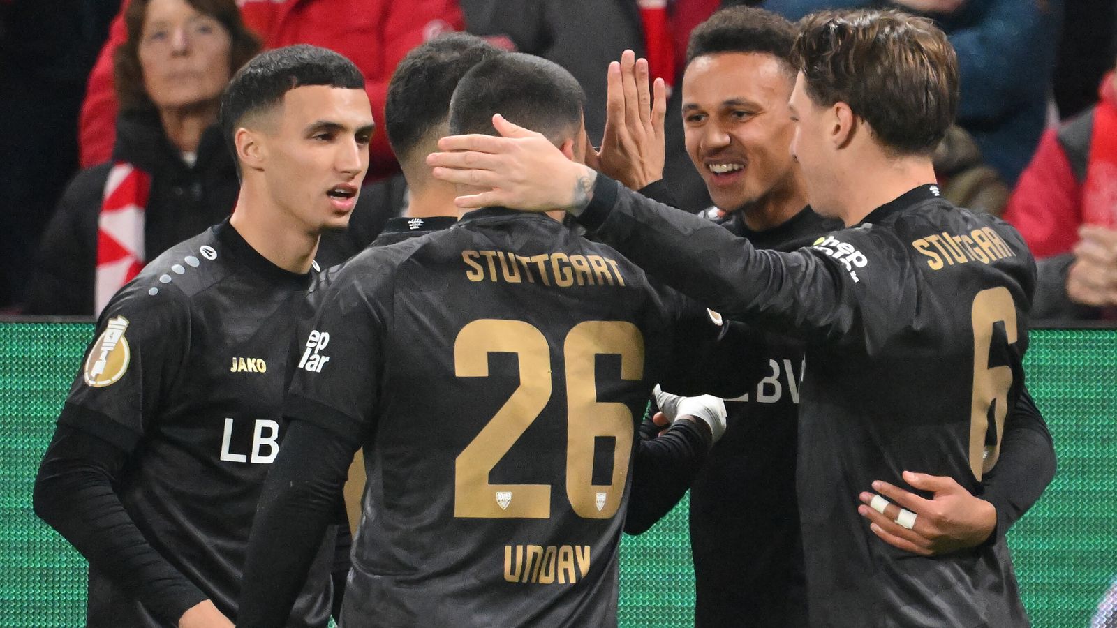 VfB Stuttgart gewinnt in Mainz und steht im Achtelfinale des DFB-Pokals ...