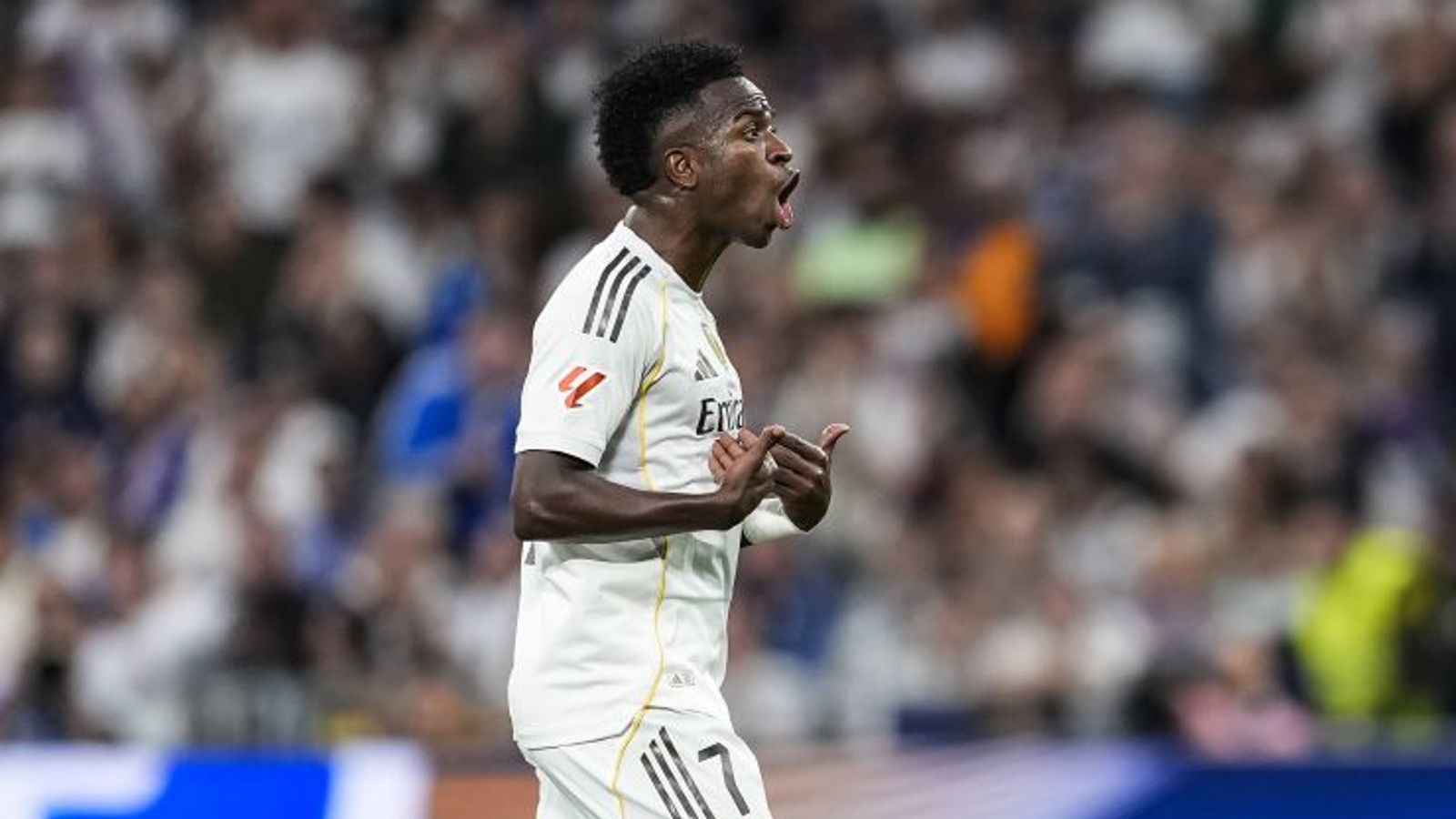 Real-Star Vini Jr. flippt nach seiner Auswechslung beim Clasico-Sieg ...