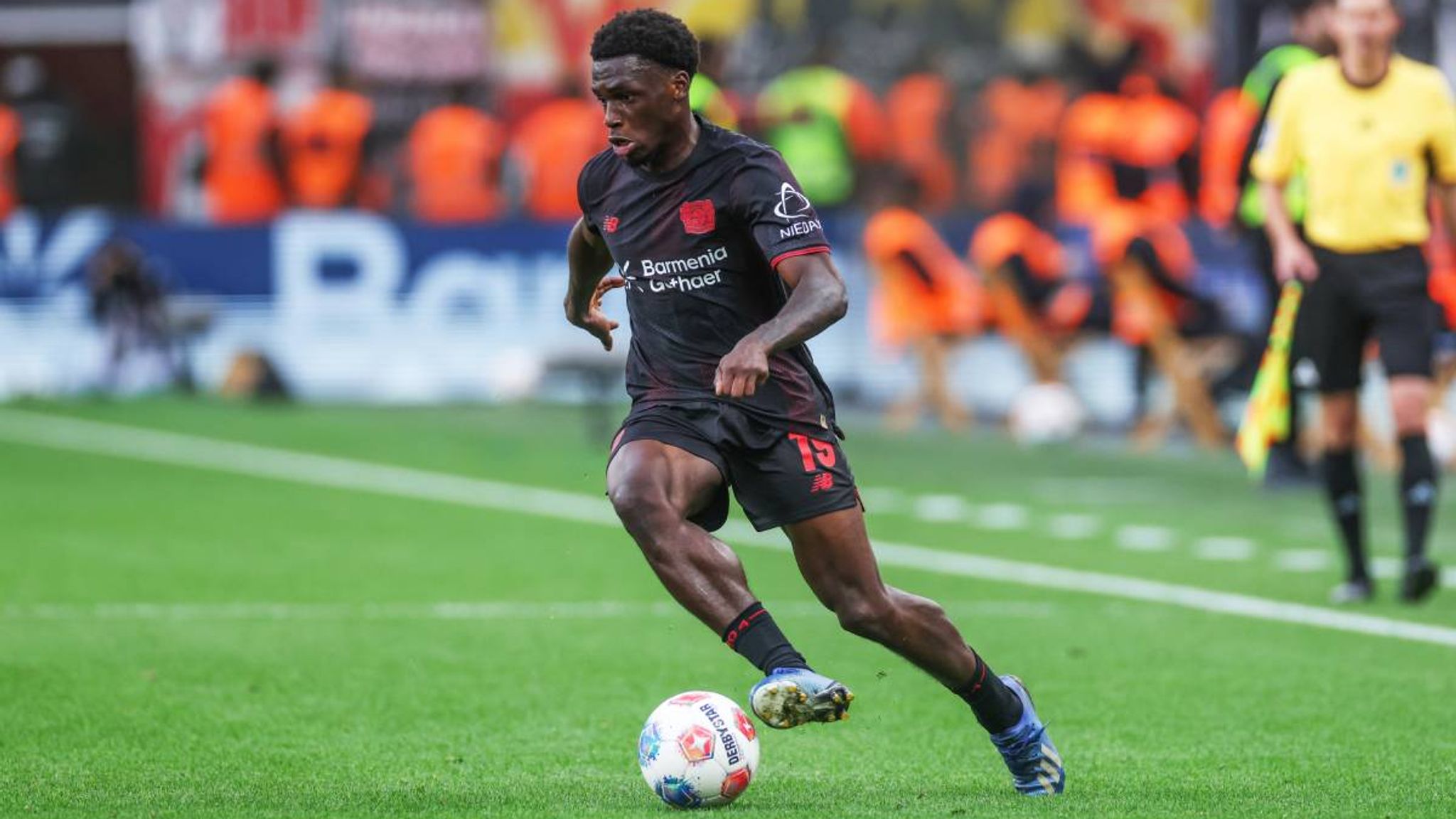 Ernest Poku von Bayer Leverkusen jemand für die Nationalmannschaft ...