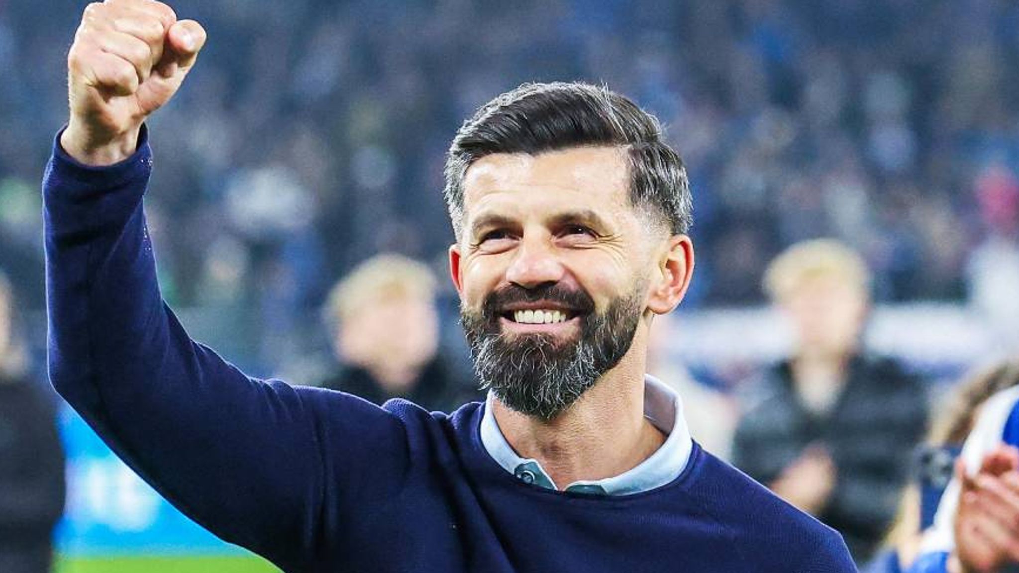 Miron Muslic äußert seinen großen Wunsch und gibt Schalke ein ...