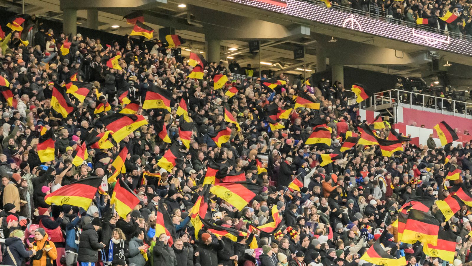 So bekommen Deutschland-Fans Tickets für die WM 2026 | Fußball News ...