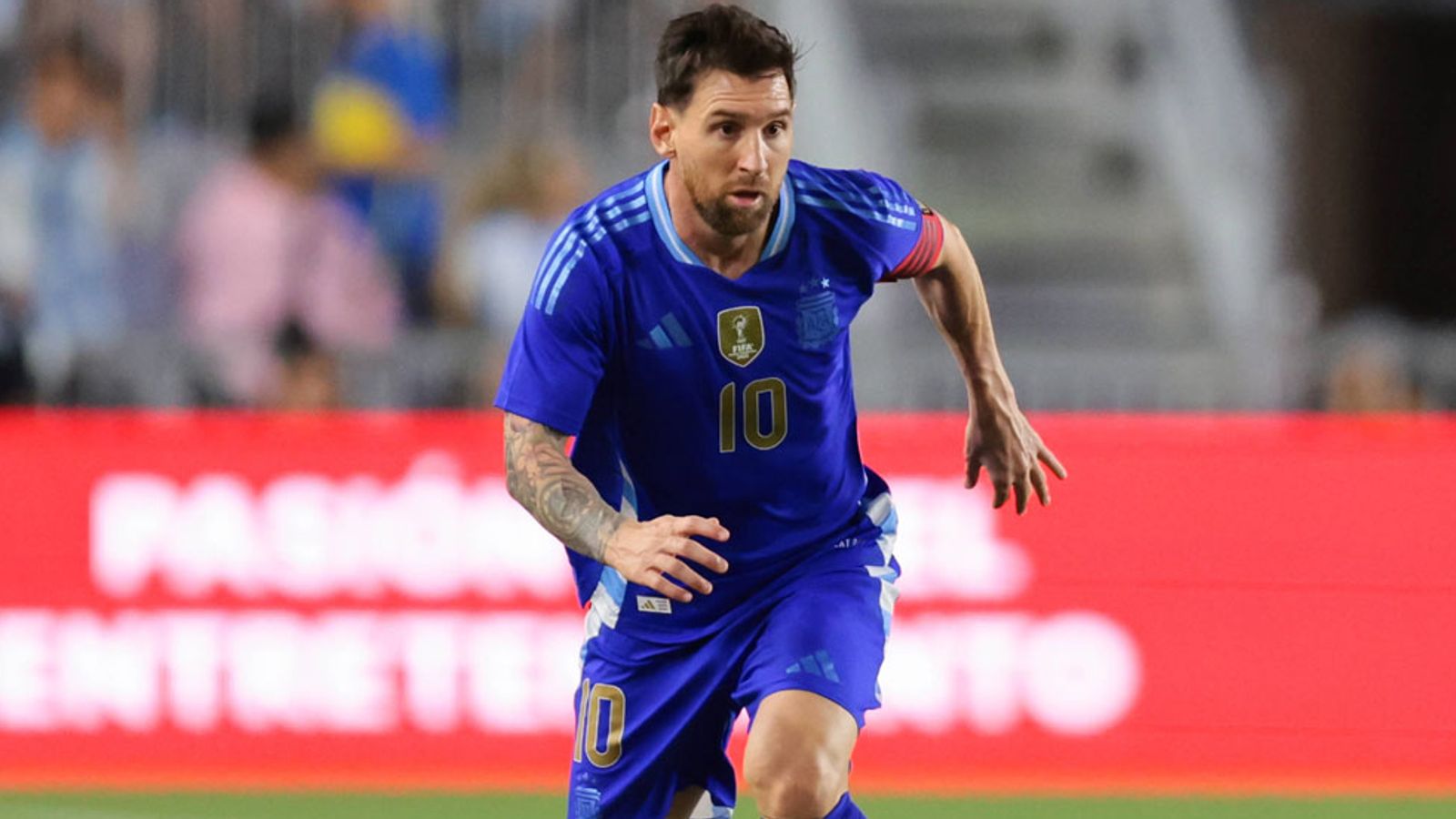Lionel Messi glänzt bei Spiel in Angola | Fußball News | Sky Sport