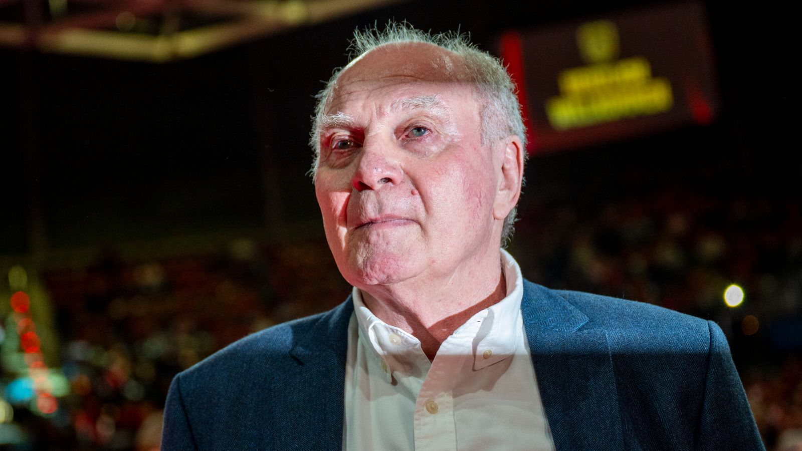 Uli Hoeneß glaubt nicht an langfristige Zukunft von Jürgen Klopp bei ...