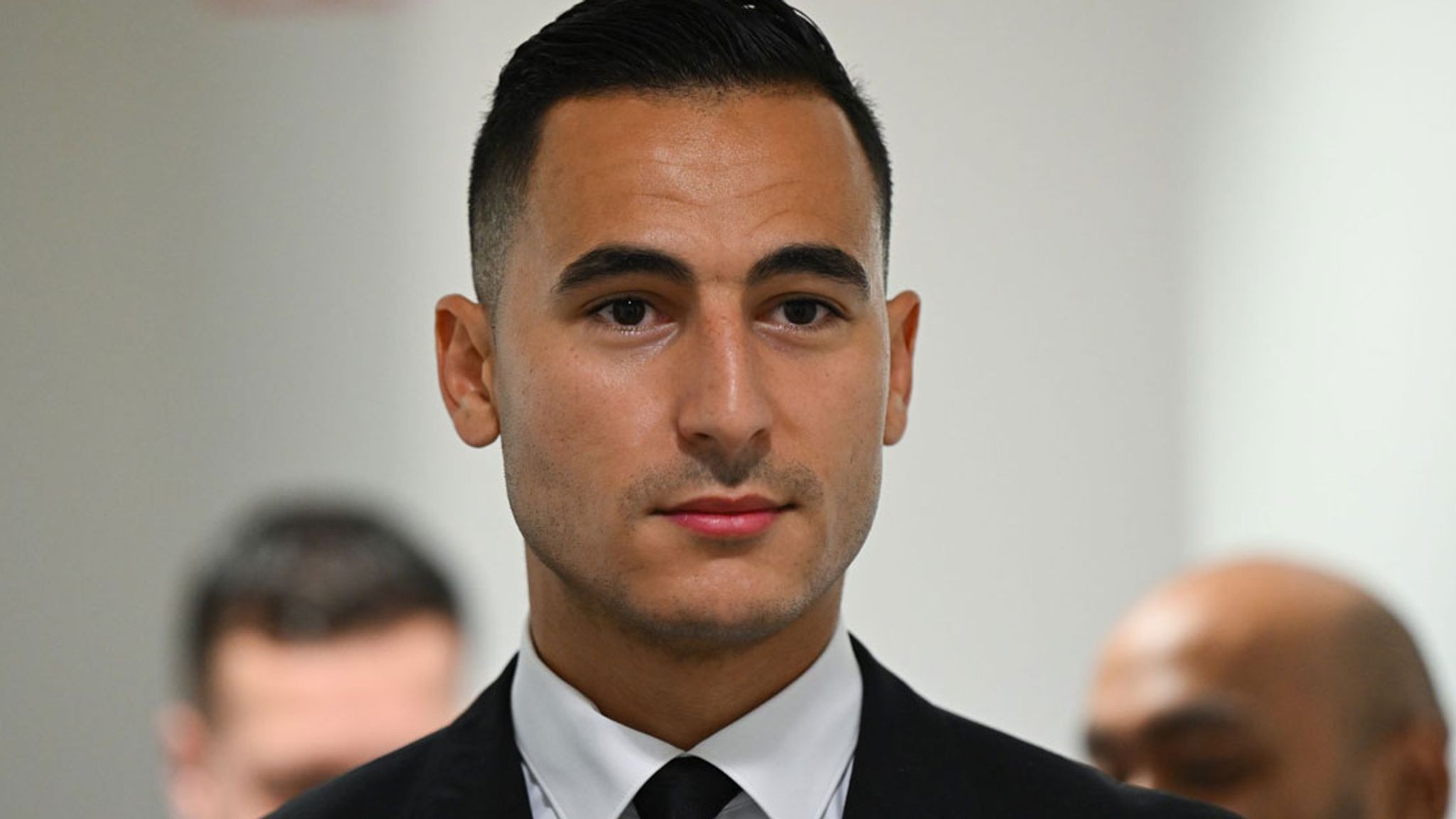 Anwar El Ghazi verhöhnt nach gewonnen Rechtsstreit Ex-Verein Mainz 05 ...