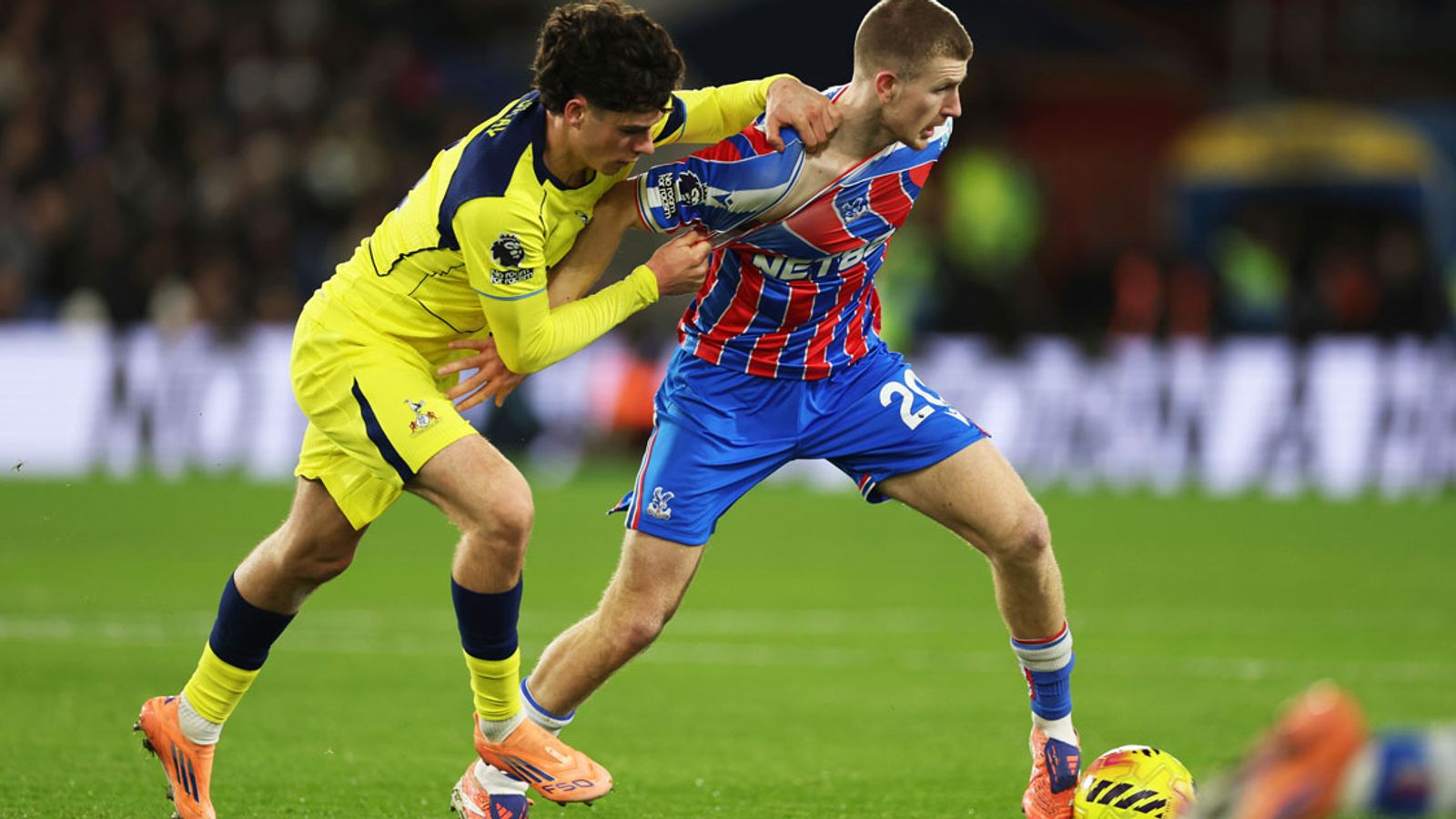 Spurs verschärfen Krise von Crystal Palace || Sunderland verpasst ...