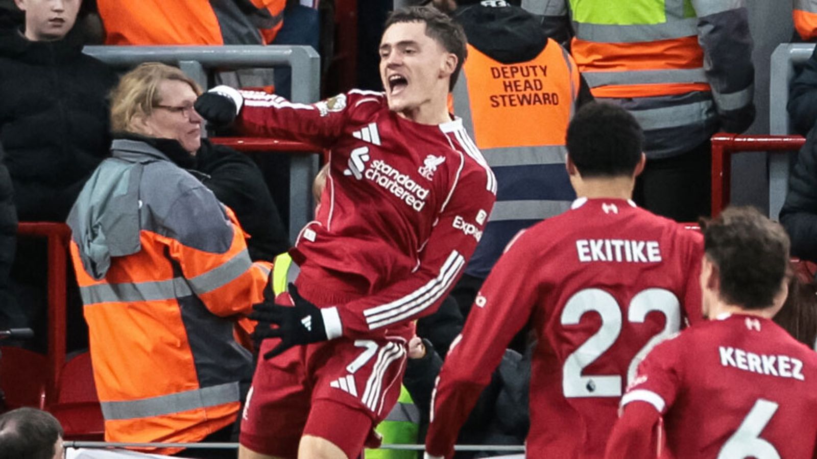 Florian Wirtz reagiert auf seinen ersten Treffer für Liverpool ...