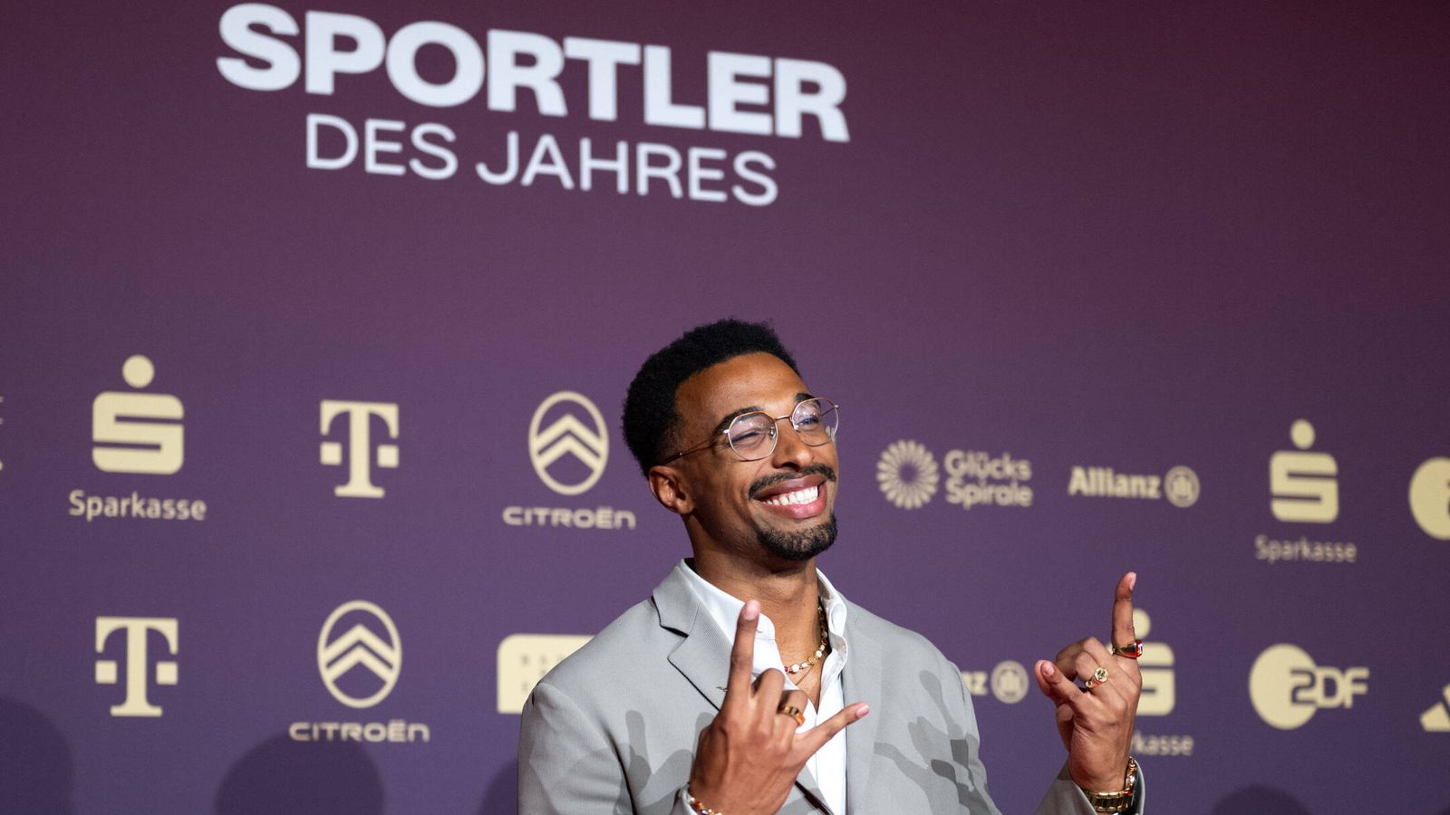 Sportler Mit E
