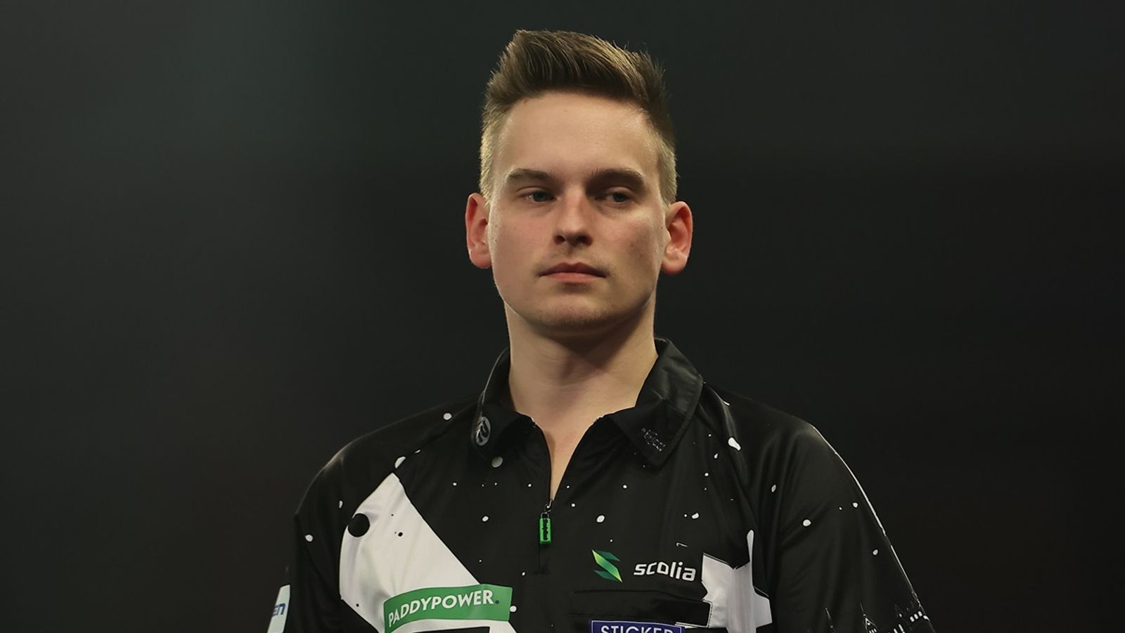 Darts WM: Achtelfinale verpasst - Ricardo Pietreczko scheitert an ...