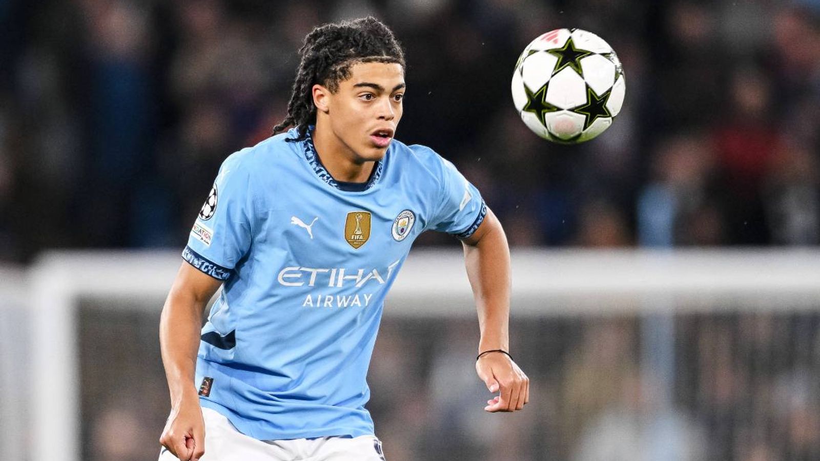 1. FC Köln verpflichtet Jahmai Simpson-Pusey von Manchester City ...