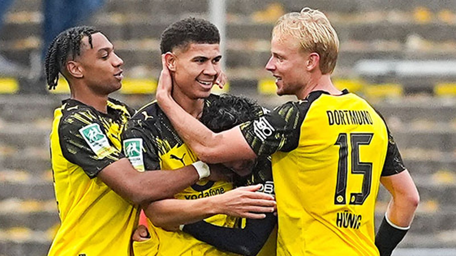 Fortuna Düsseldorf angelt sich BVB-Sturmtalent Jordi Paulina | Transfer ...