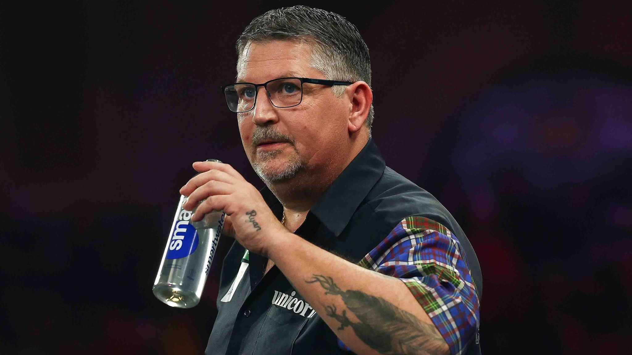 Premier League Darts ohne Gary Anderson - aber mit Littler, Humphries ...