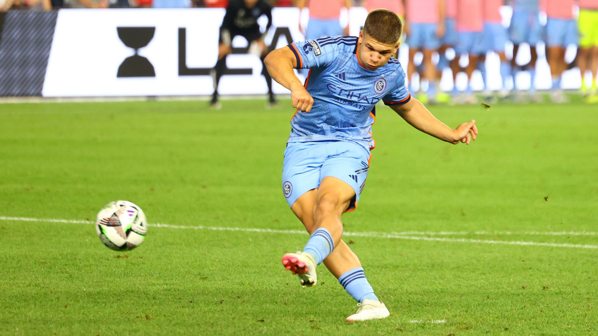 Eintracht Braunschweig vor Überraschungsdeal um Jovan Mijatovic | Transfer Centre News | Sky Sport