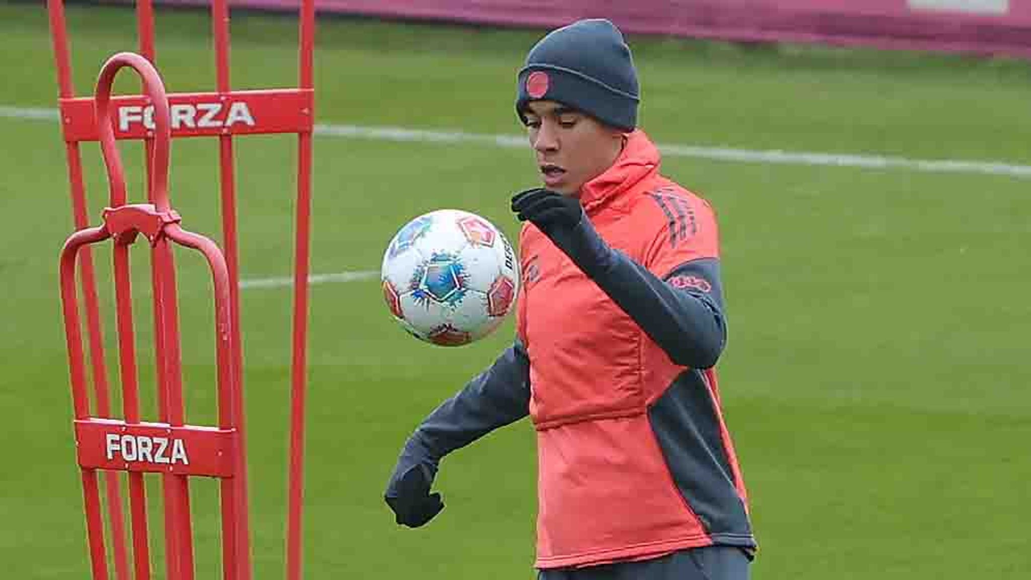 Jamal Musiala nimmt Training früher auf als andere Bayern-Stars ...