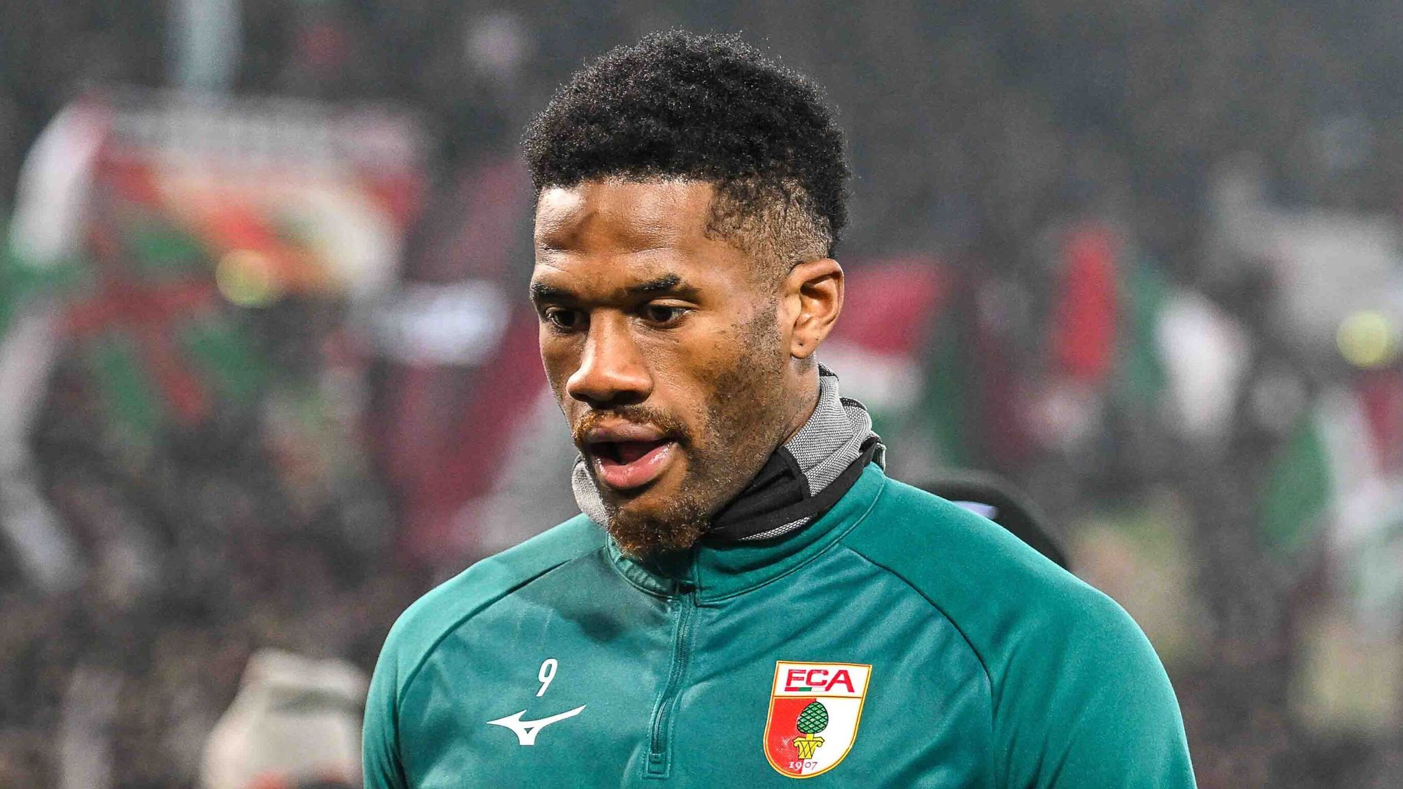 Stürmer Samuel Essende wechselt vom FC Augsburg zu den Young Boys Bern ...