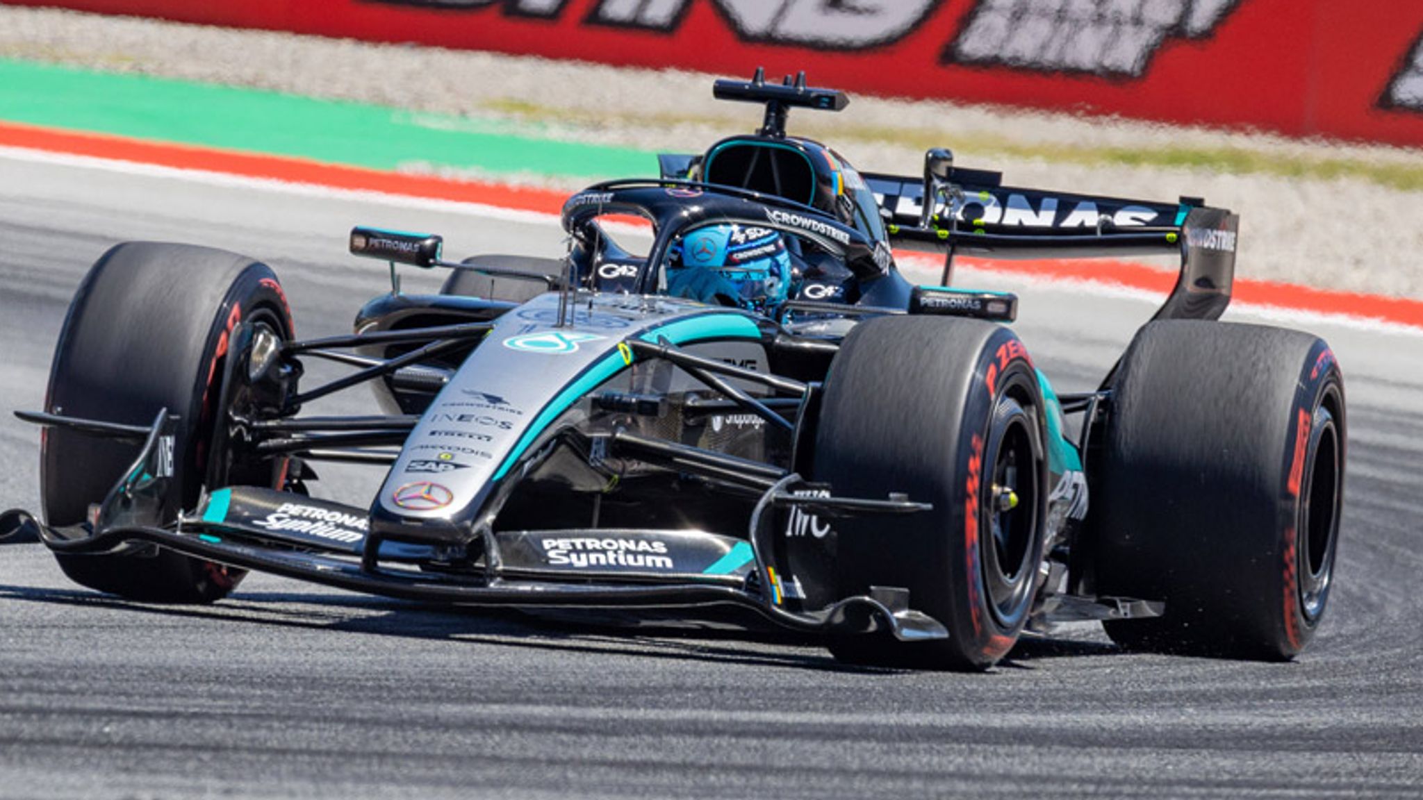 George Russell mit Bestzeit im 3. Freien Training beim GP von Barcelona ...